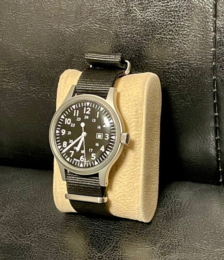 [レビュー]おすすめのミリタリーウォッチブランドNAVAL WATCHの魅力（ナバルウォッチ） - joat